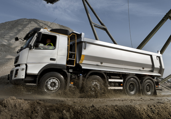 Photos of Volvo FMX 8x4 2010