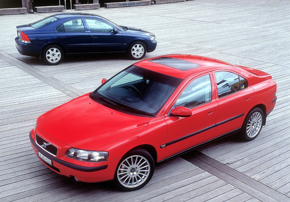 Photos of Volvo S60