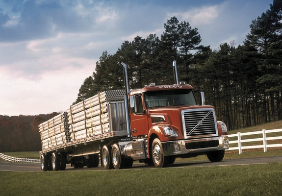 Volvo VT800 2005 photos