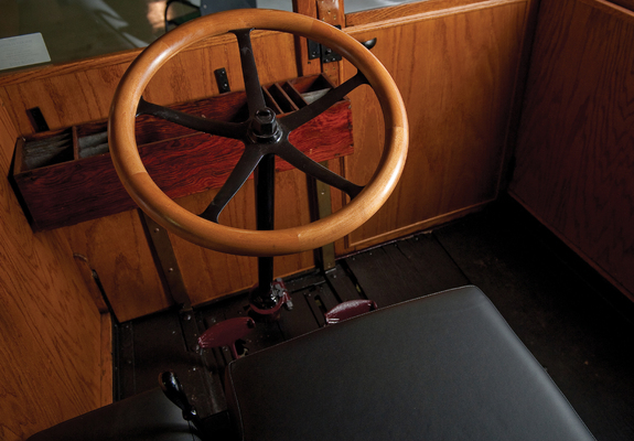 Walker Electric Model 15 Delivery Truck 1909 wallpapers