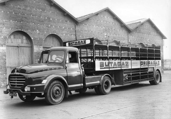 Photos of Willeme LD610 1956