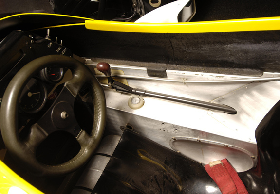 Williams FW09B 1984 wallpapers